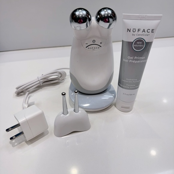 NuFace | Skincare | Nufacetrinityprofacialtoningdevice With Eye And Lip ...